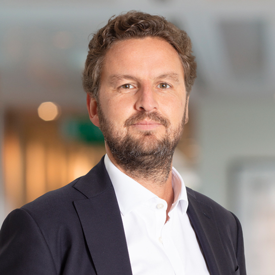 James Cross | London | Hogan Lovells